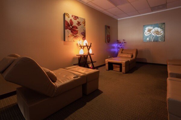 Pedicure Foot Spa | Pamper Your Feet with Expert Care